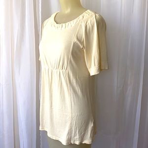 GENERRA | Tops | Anthropologie Generra Ruched Scoop Neck Top Sz M ...